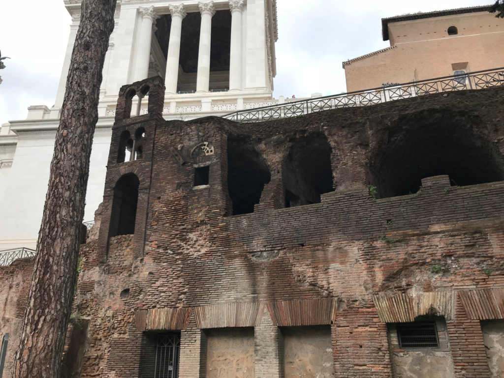 Ancient Rome Live | The Captoline Insula, An Ancient Apartment Block