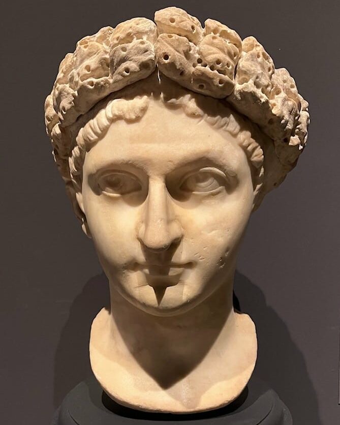 Ancient Rome Live | People & Personalities | Emperor Constantine